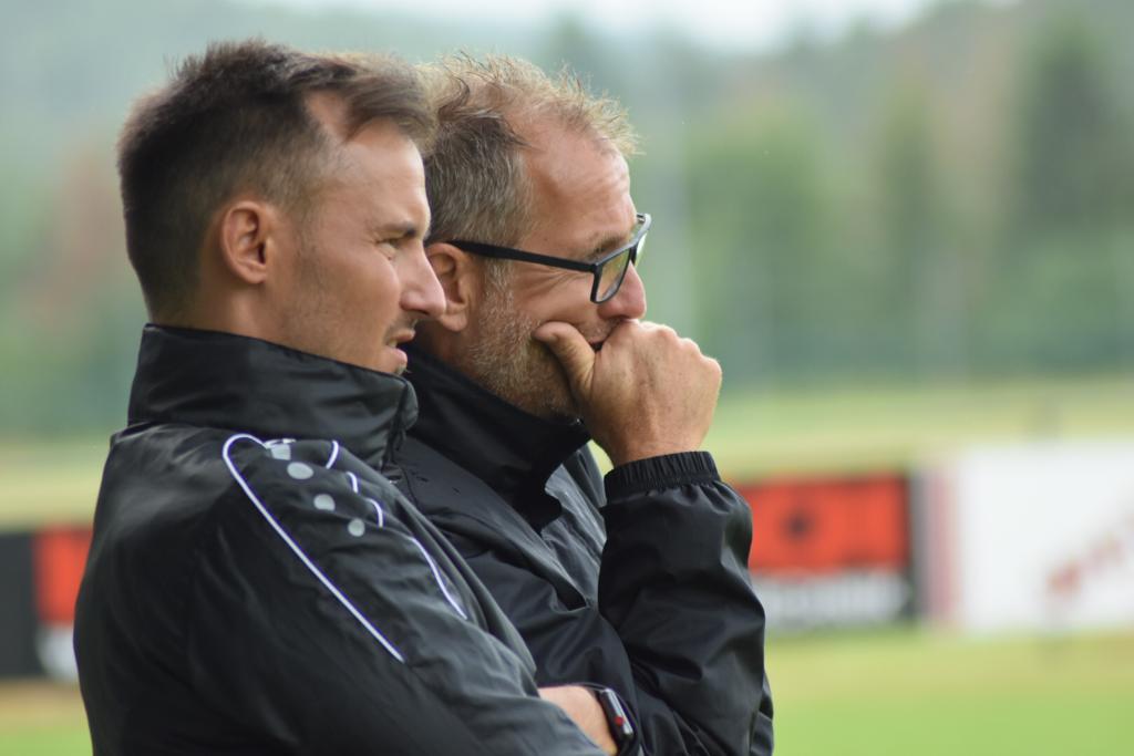 Bernd Jäger und Daniel Apel verlängern: Mirco Lindemann komplettiert ...